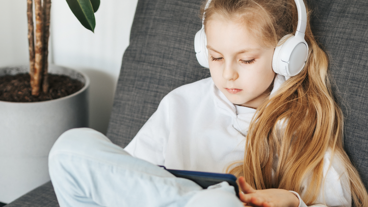 5 Brain Hacks to Limit Screen Time for Elementary Kids